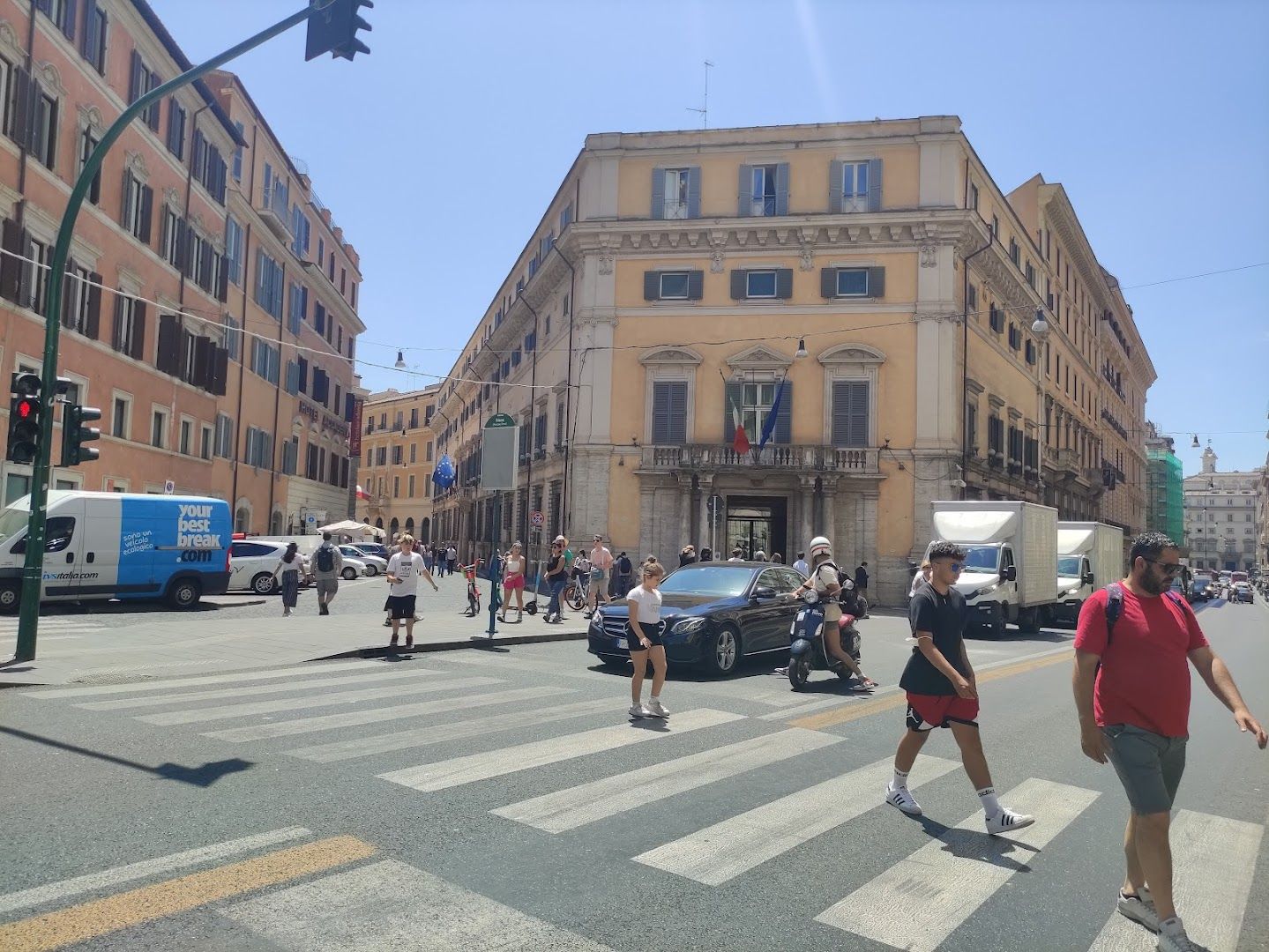 Explore Rome's Wonders: A Cultural Journey In-App Audio Tour book in Rome for 10.75 $ | WeGoTrip