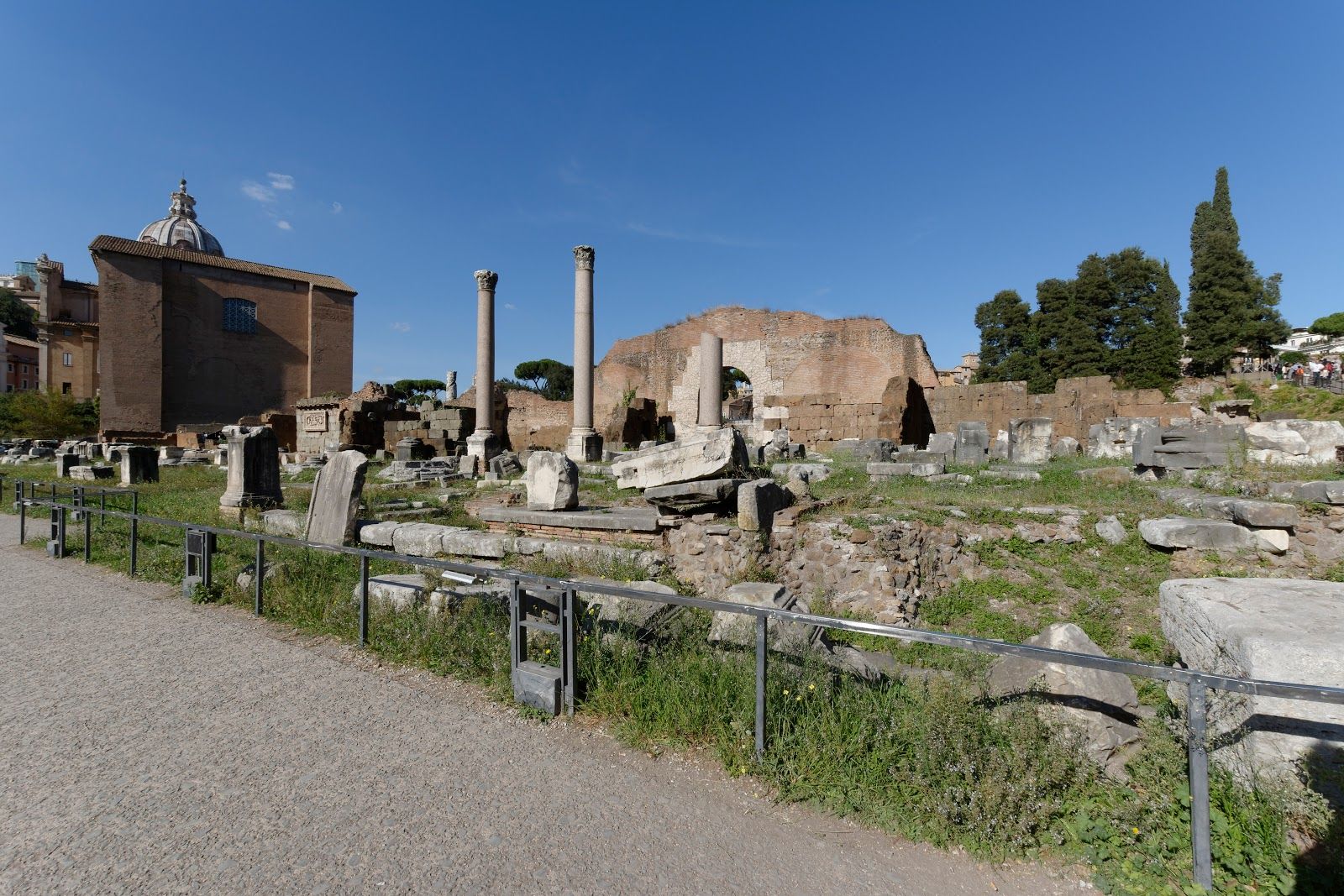 Explore Ancient Rome: A Self-Guided Audio Tour book in Rome for 10 ...