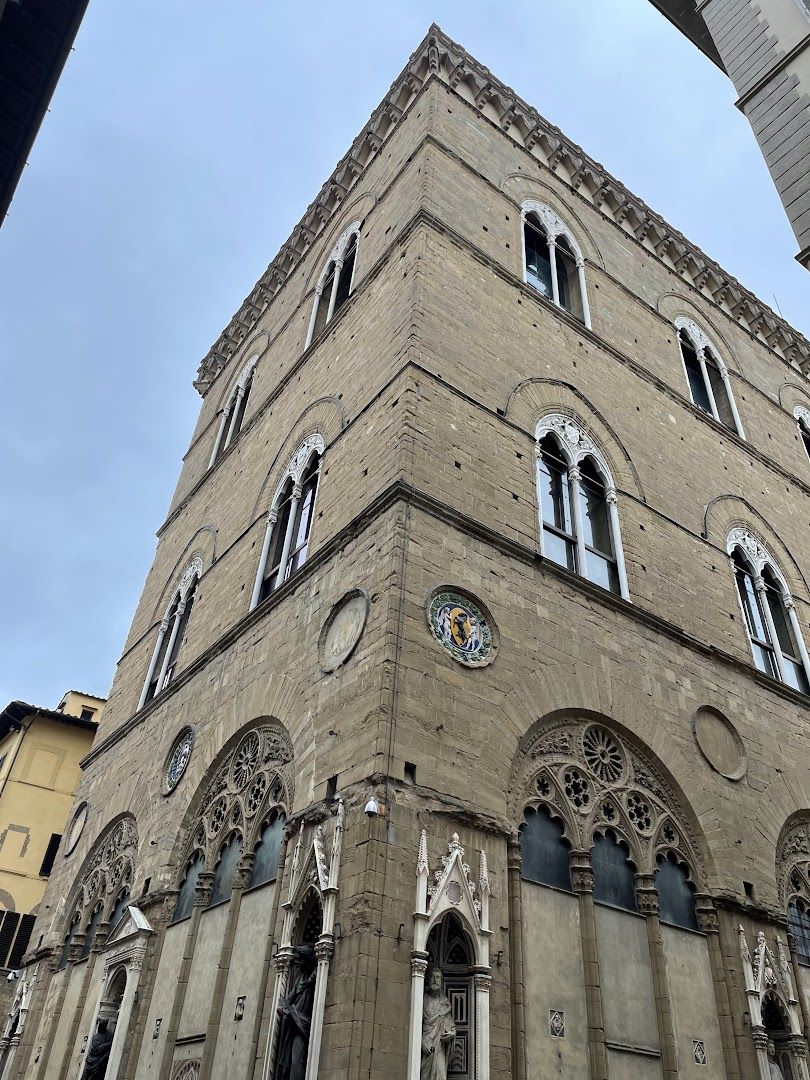 Explore Florence's Historic Wonders: In-App Audio Tour book in Florence ...