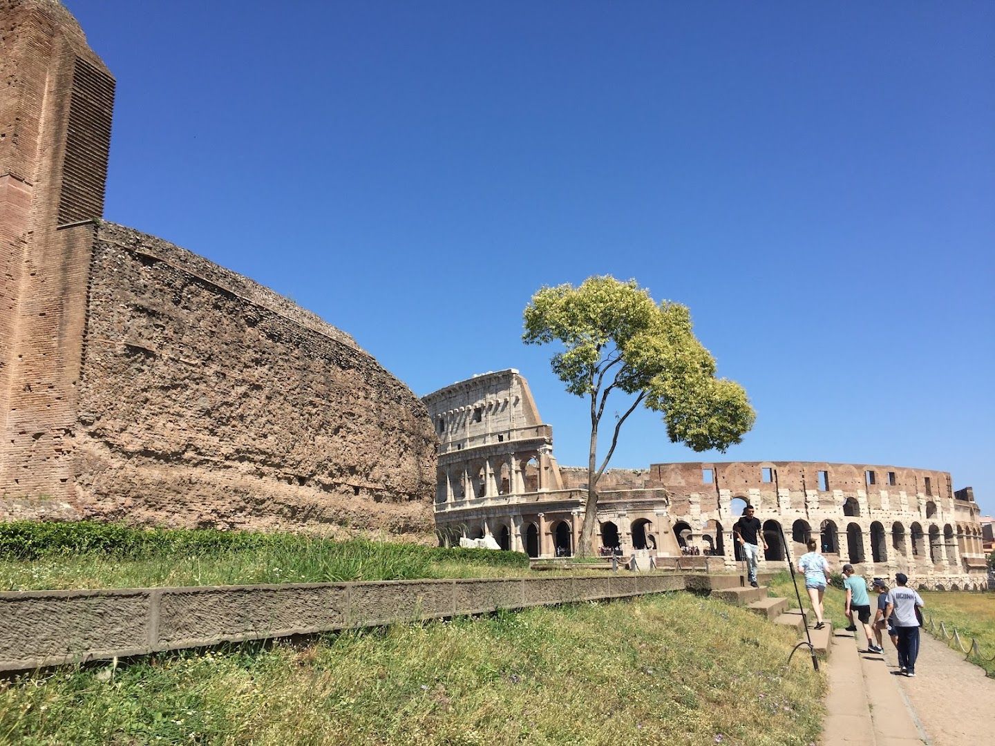 Explore Ancient Rome: In-App Audio Tour Adventure book in Rome for 10 ...