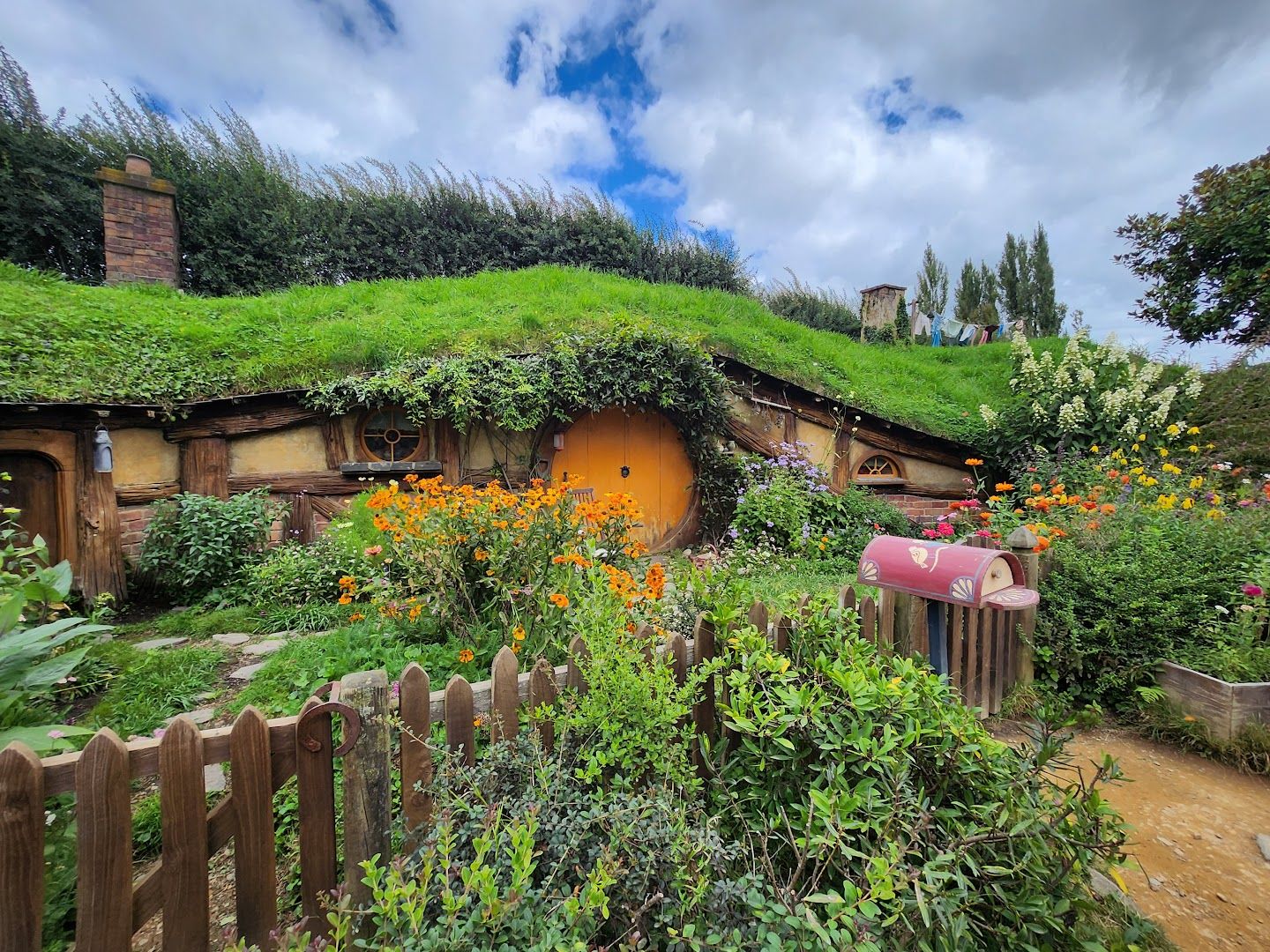 Matamata: Enchanted Hobbiton Audio Tour book in Matamata for 10 € | WeGoTrip